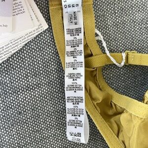 La Perla | Intimates & Sleepwear | La Perla Maison Chartreuse Silk Bra ...